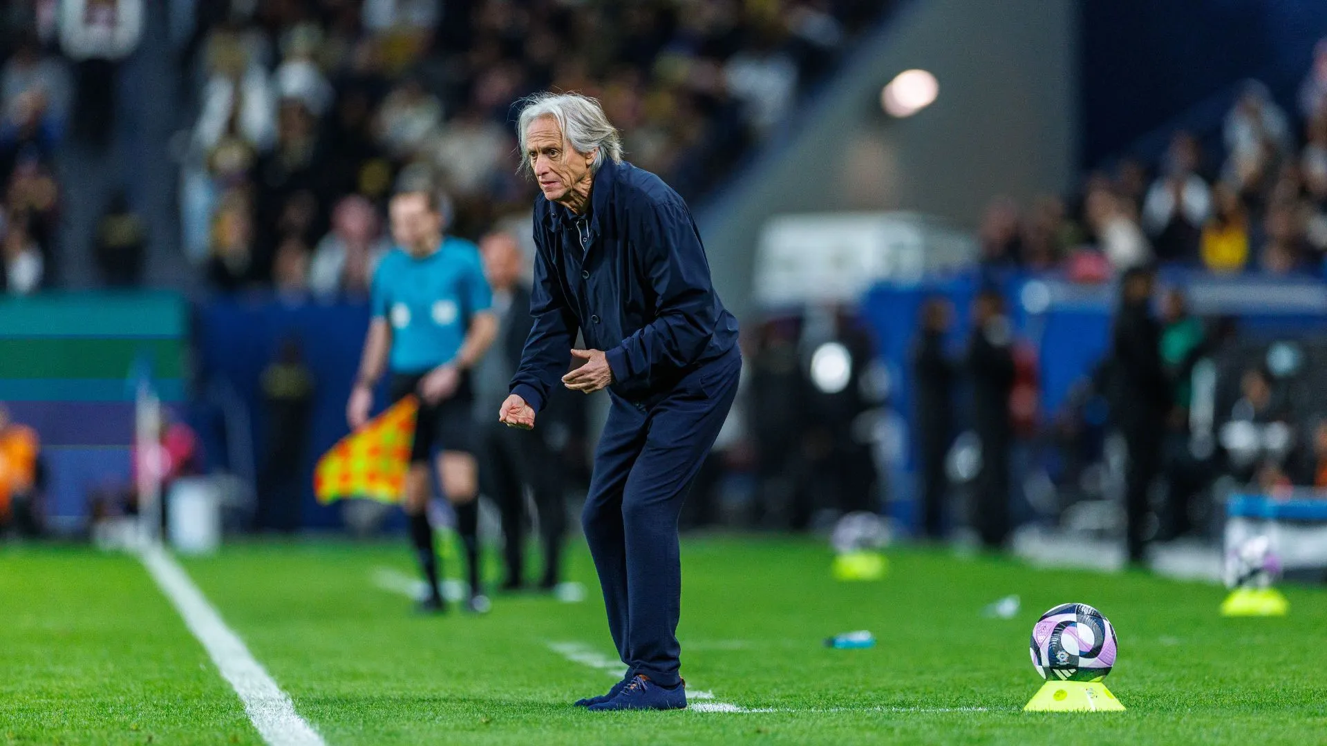 Al-Hilal Threaten Legal Action Against Jorge Jesus After "Political ...